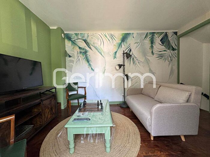 Maison à louer - Les Mortes-LOratoire-Les Contamines, Domène - 2 pièces - 1 chambre