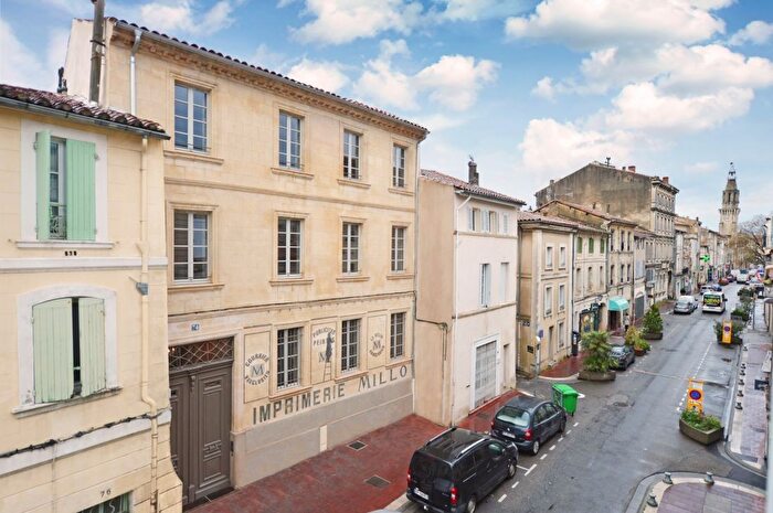 Appartement 1 pièce à Avignon, Carmes, Carreterie, Université, à louer