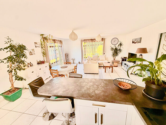 Maison 4 pièces à Saint-Aignan-Grandlieu, à vendre