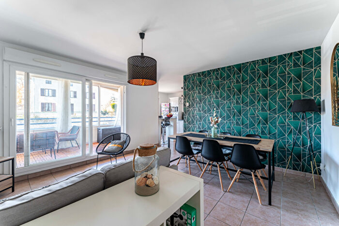 Civrieux : Appartement 4 pièces à vendre