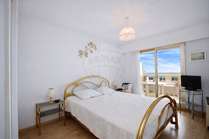 Appartement à vendre - Nice, Corniche Fleurie - 3 pièces - 2 chambres