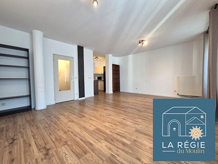 Bourgoin-Jallieu : Appartement 3 pièces à louer