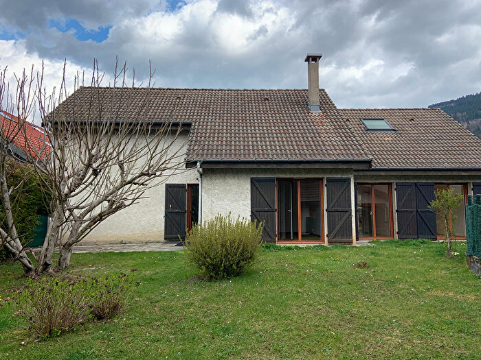 Maison à vendre - Saint-Pierre-dAllevard - 6 pièces - 4 chambres