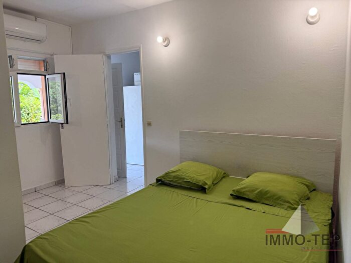 Appartement à louer - Petit-Bourg - 2 pièces - 1 chambre