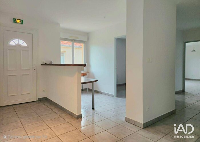 Maison à vendre - Mirebeau-sur-Bèze - 5 pièces - 3 chambres