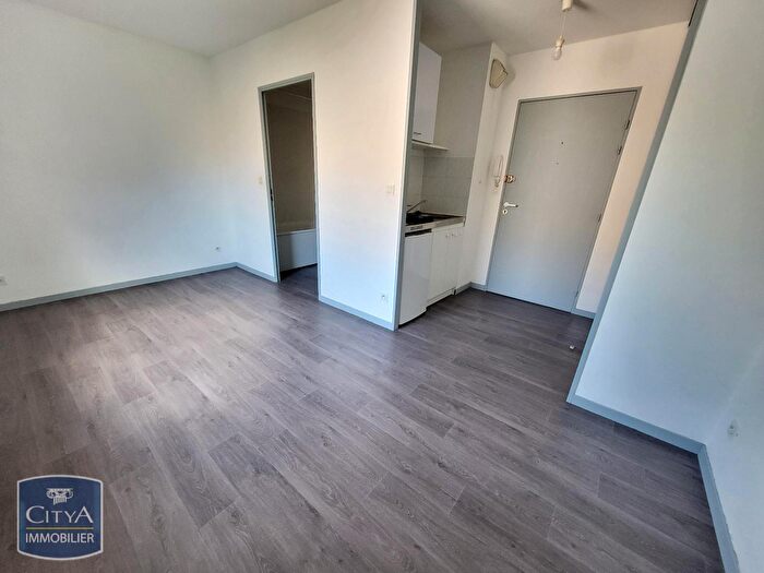 Clermont-Ferrand, Saint-Jacques : Appartement 1 pièce à louer