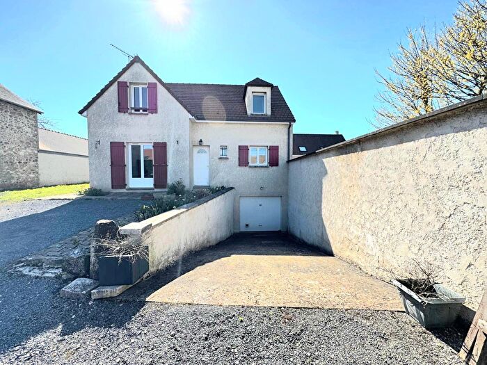 Maison à vendre - La Villeneuve-en-Chevrie - 7 pièces - 5 chambres