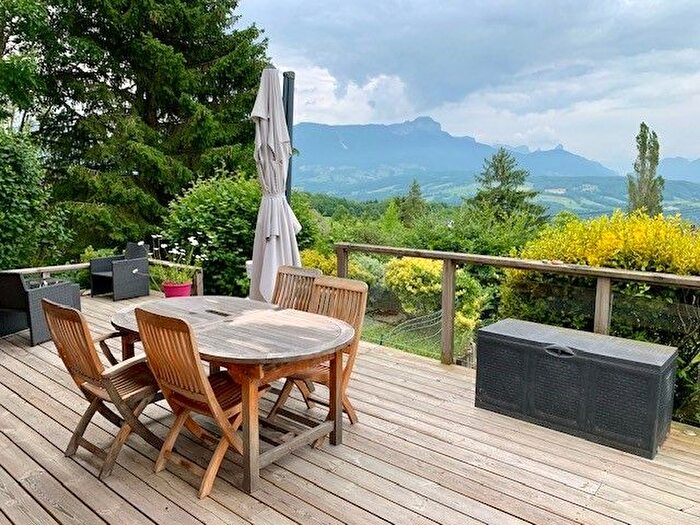 Maison à louer - Groisy - 5 pièces - 4 chambres