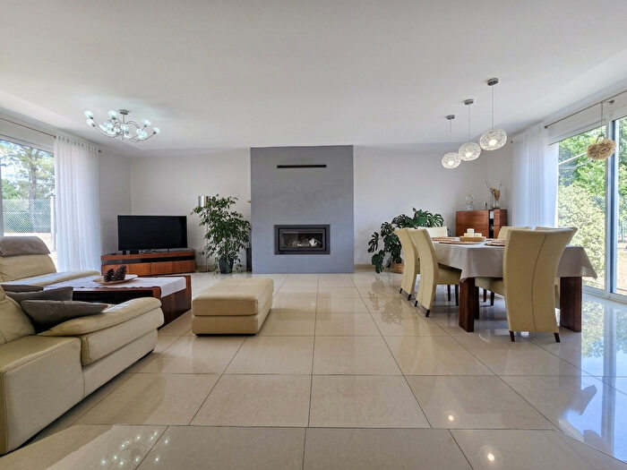 Maison 7 pièces à Roézé-sur-Sarthe, à vendre