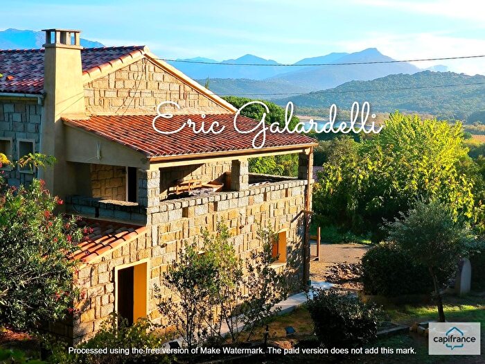 Maison à vendre - Belvédère-Campomoro - 7 pièces - 4 chambres