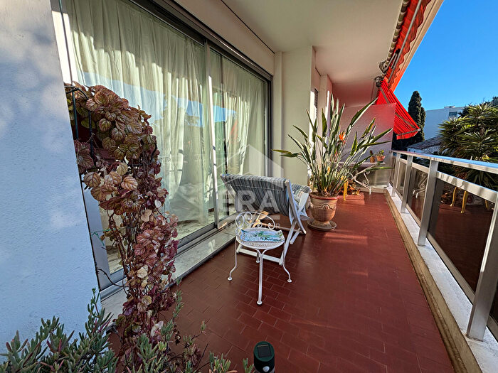 Appartement à vendre - Cagnes-sur-Mer, Saint-Roman, Lautin - 3 pièces - 2 chambres