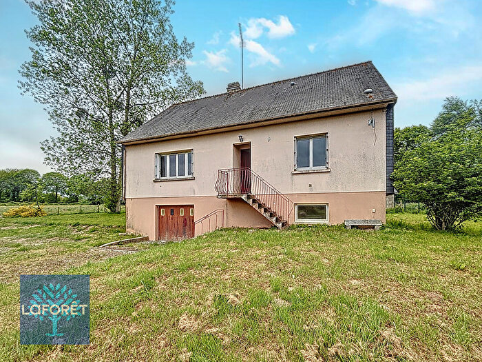 Maison à vendre - Fougerolles-du-Plessis - 6 pièces - 3 chambres