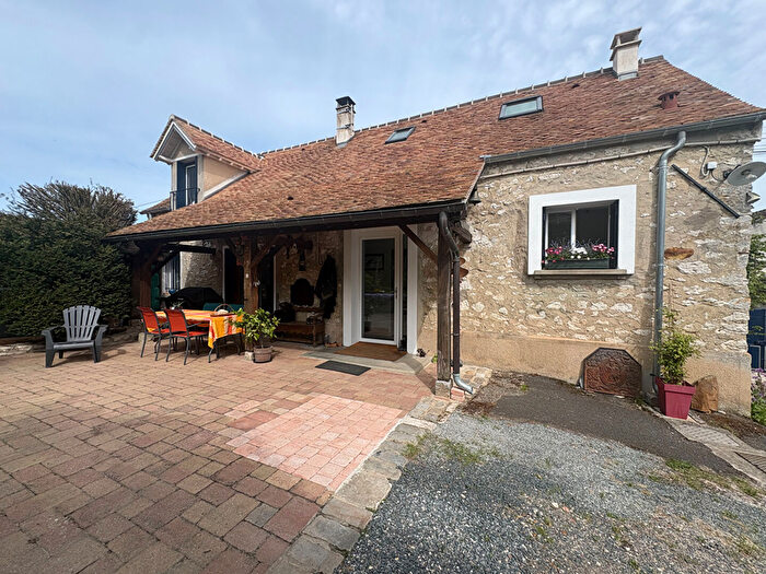 Valence-en-Brie : Maison 5 pièces à vendre
