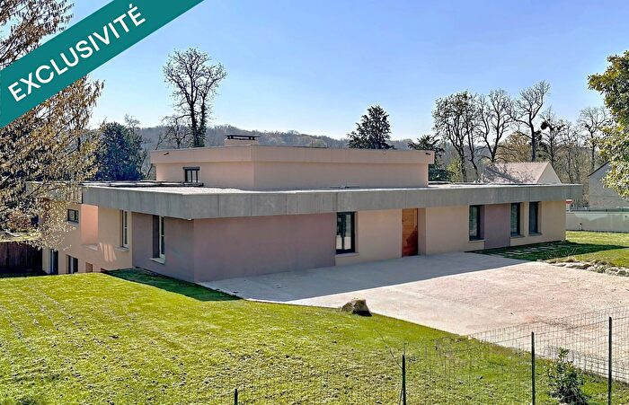 Maison à vendre - Nemours, Centre-ville - 9 pièces - 6 chambres