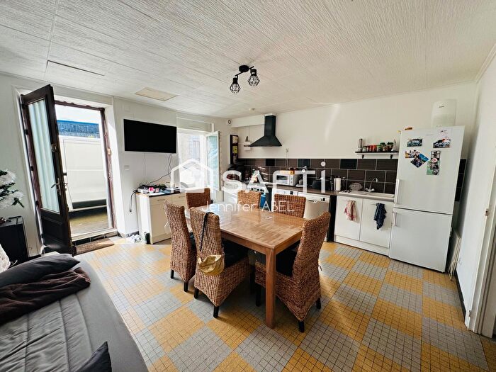 Maison à vendre - Cerizay - 5 pièces - 1 chambre