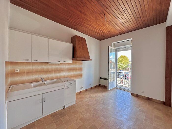 Appartement 3 pièces à Rouillé, à louer