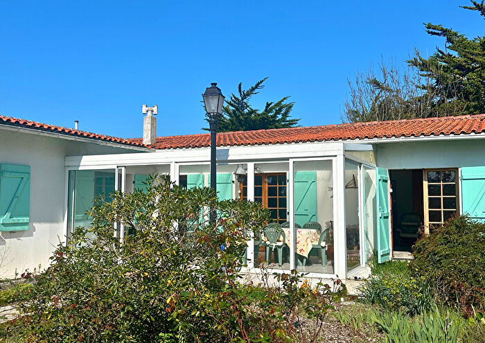 Maison à vendre - Saint-Clément-des-Baleines - 4 pièces - 3 chambres