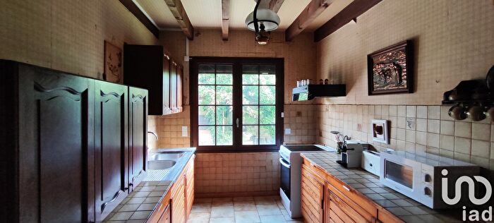 Maison à vendre - Le Taillan-Médoc - 6 pièces - 5 chambres