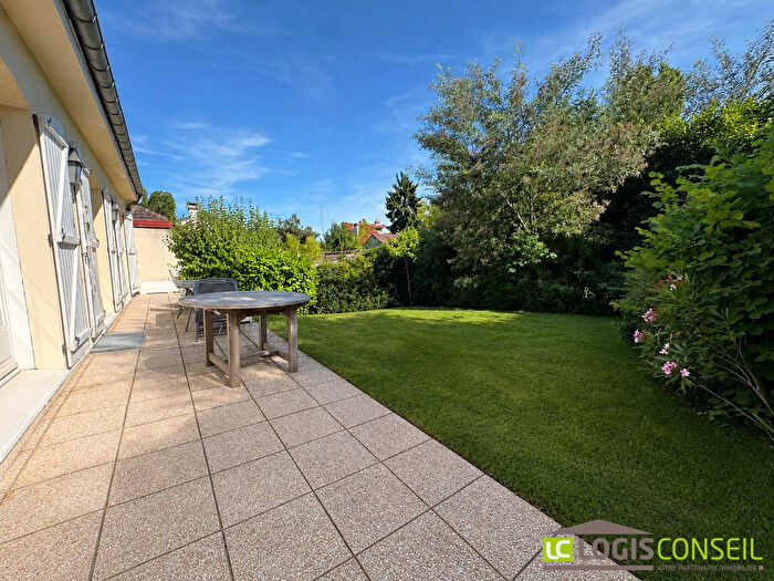 Le Plessis-Robinson, Malabry : Maison 7 pièces à vendre
