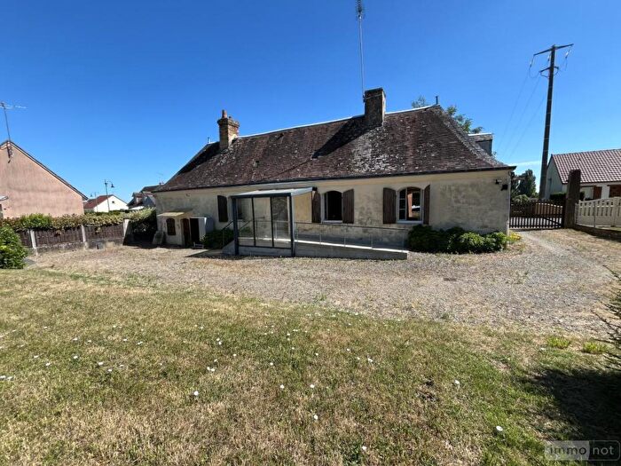 Maison 4 pièces à vendre à Dollon