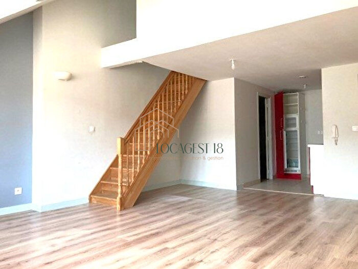 Bourges, Centre-ville, Charlet, Lahitolle, Pignoux, Sembat - Appartement 2 pièces à louer