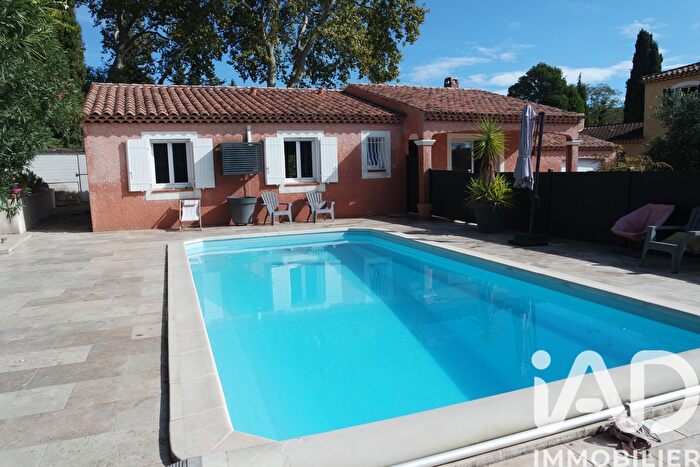 Maison à vendre - Gignac-la-Nerthe - 5 pièces - 4 chambres