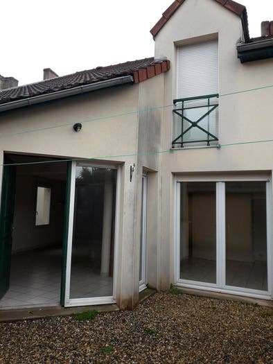 Maison 3 pièces à louer à Fours à Chaux, Montluçon