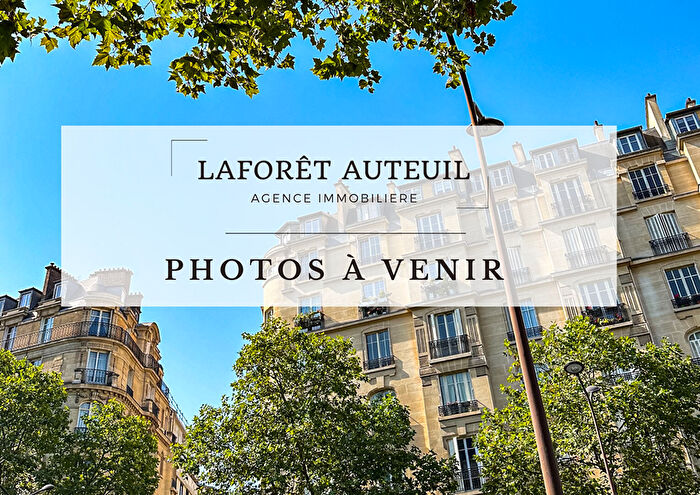 Appartement à vendre - Paris e , Porte de Saint-Cloud, Auteuil-Sud - 2 pièces - 1 chambre