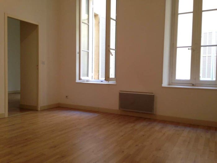 Appartement 2 pièces à La Joliette, Marseille 2ème arrondissement, à louer