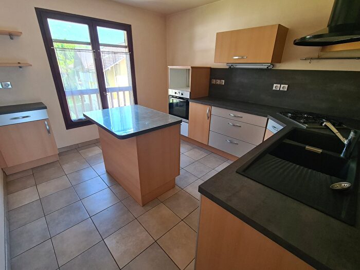 Appartement 4 pièces à Gilly-sur-Isère, à vendre