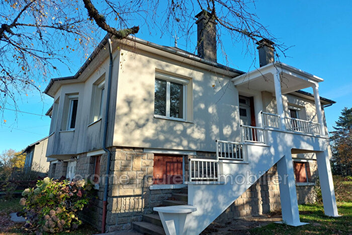 Maison à louer - Égletons - 3 pièces - 2 chambres