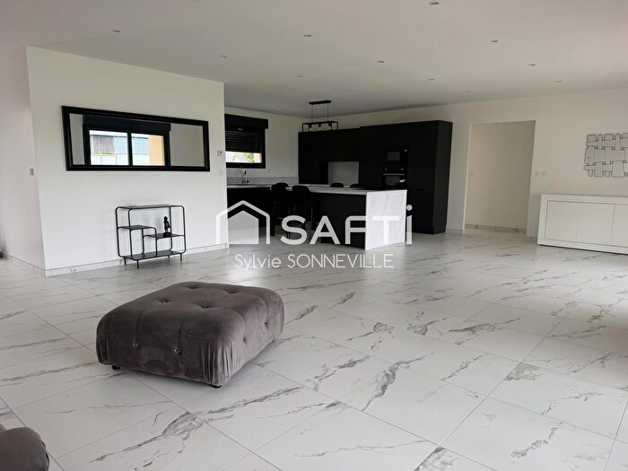 Maison 6 pièces à Guigny, à vendre