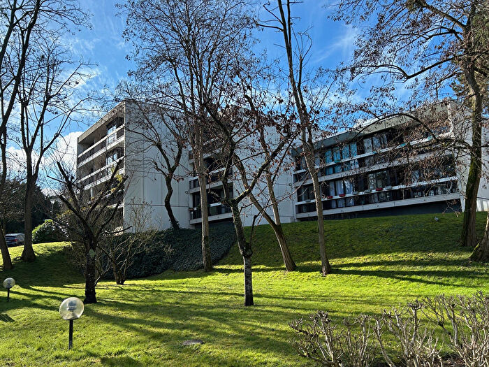 Appartement à vendre - Garches, Buzenval - 4 pièces - 3 chambres