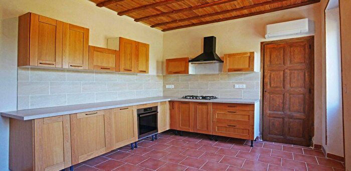Est, La Grand-Combe - Appartement 2 pièces à louer
