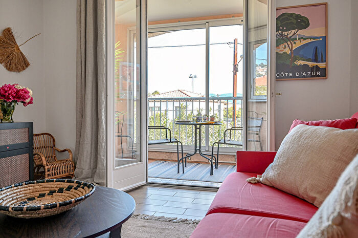 Saint-Mandrier-sur-Mer : Appartement 1 pièce à vendre