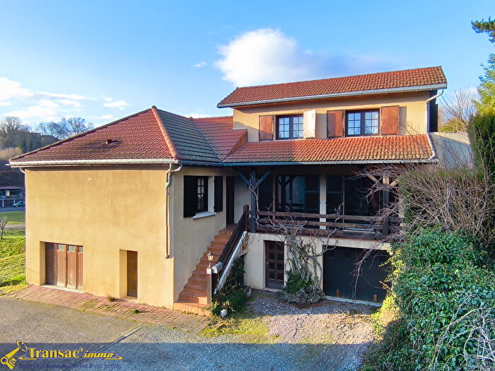 Maison à vendre - La Monnerie-le-Montel - 5 pièces - 4 chambres