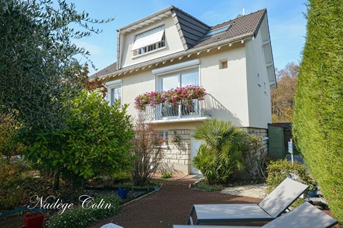 Maison à vendre - Limours - 4 pièces - 3 chambres