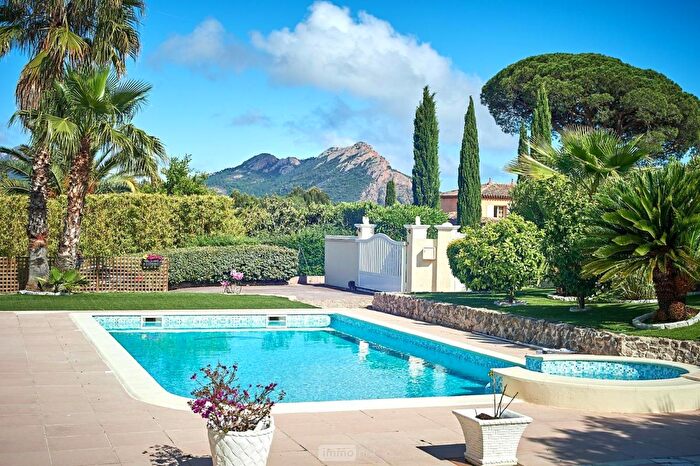 Saint-Raphaël : Maison 6 pièces à vendre