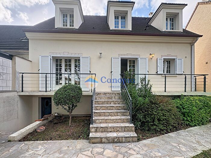 Maison 7 pièces à Chevilly-Larue, Bretagne, à vendre