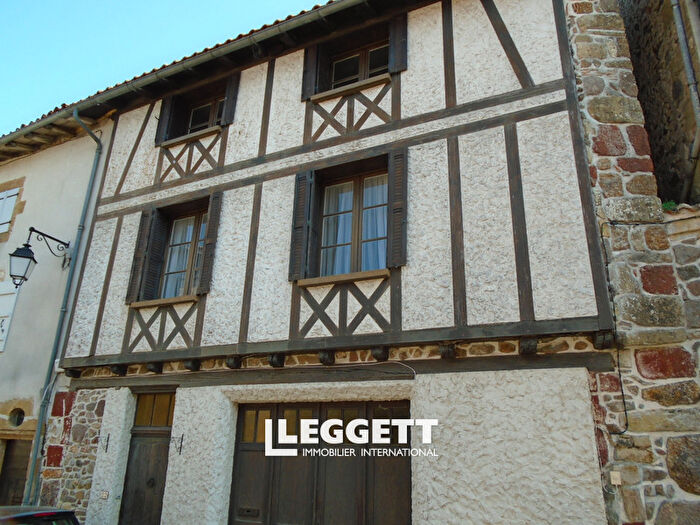 Maison à vendre - Availles-Limouzine - 8 pièces - 3 chambres