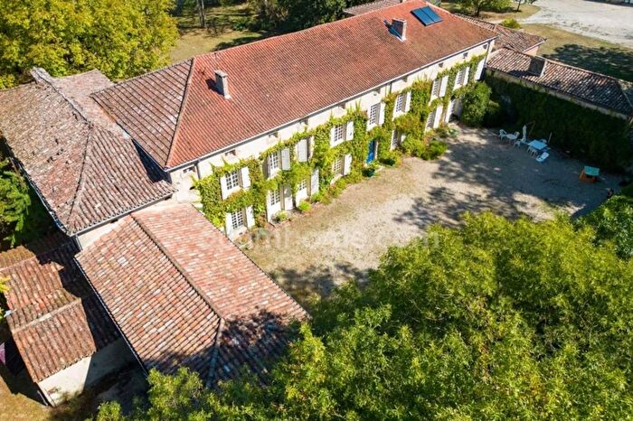 Maison à vendre - Castres - 14 pièces - 9 chambres