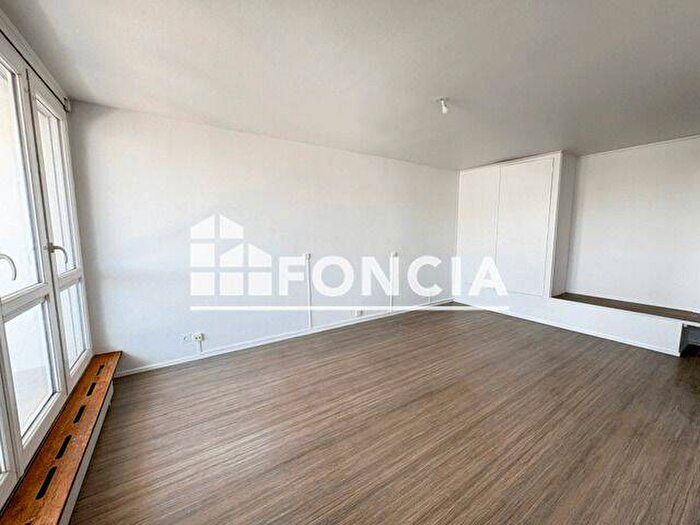 Saint Serge-Ney-Chalouère, Angers : Appartement 2 pièces à louer
