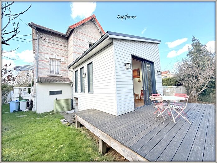 Aulnay-sous-Bois, Vieux Pays, Roserai, Bourg - Maison 6 pièces à vendre