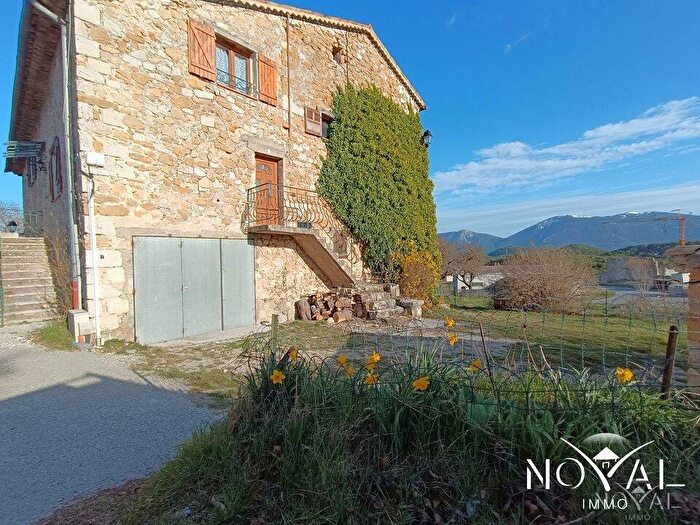 Appartement à louer - Peyroules - 3 pièces - 2 chambres