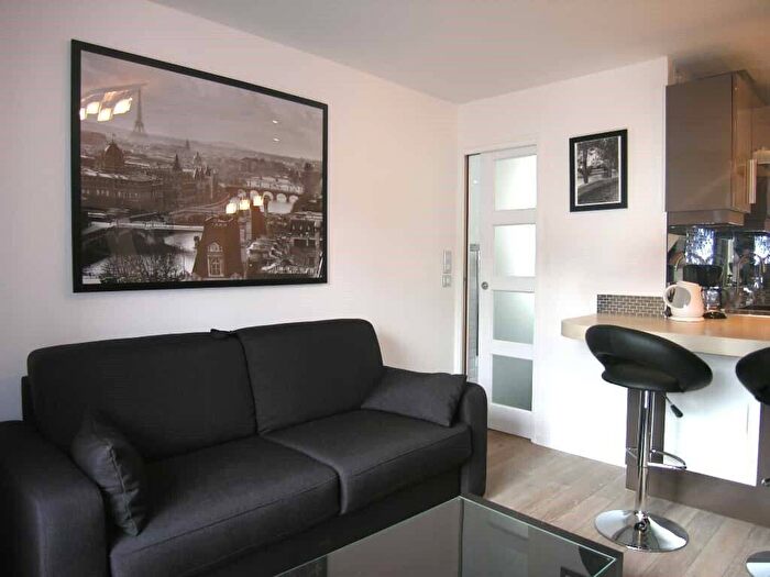 Appartement à louer - Sentier-Bonne Nouvelle, Paris ème arrondissement - 1 pièce