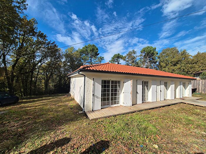 Maison à vendre - Saint-Caprais-de-Bordeaux - 5 pièces - 4 chambres