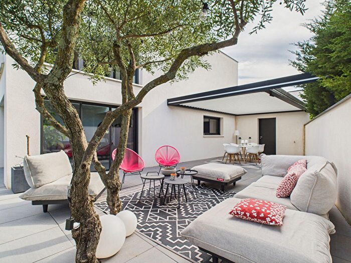 Maison à vendre - Villeneuve-lès-Avignon, Charbonnières - 5 pièces - 4 chambres