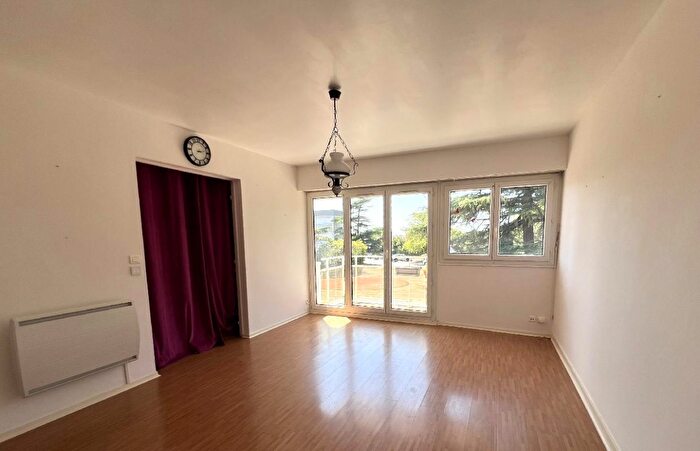 Cognac, Champ de Foire : Appartement 4 pièces à vendre