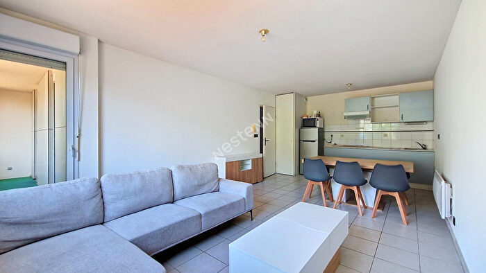 Appartement 3 pièces à louer - Poitiers, Montbernage, Pont Neuf
