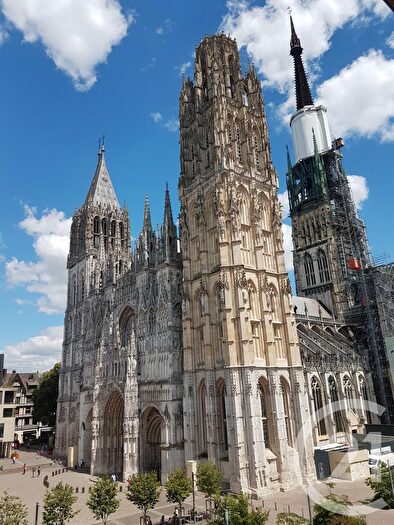 Appartement à louer - Rouen, Vieux Marché, Cathédrale - 1 pièce